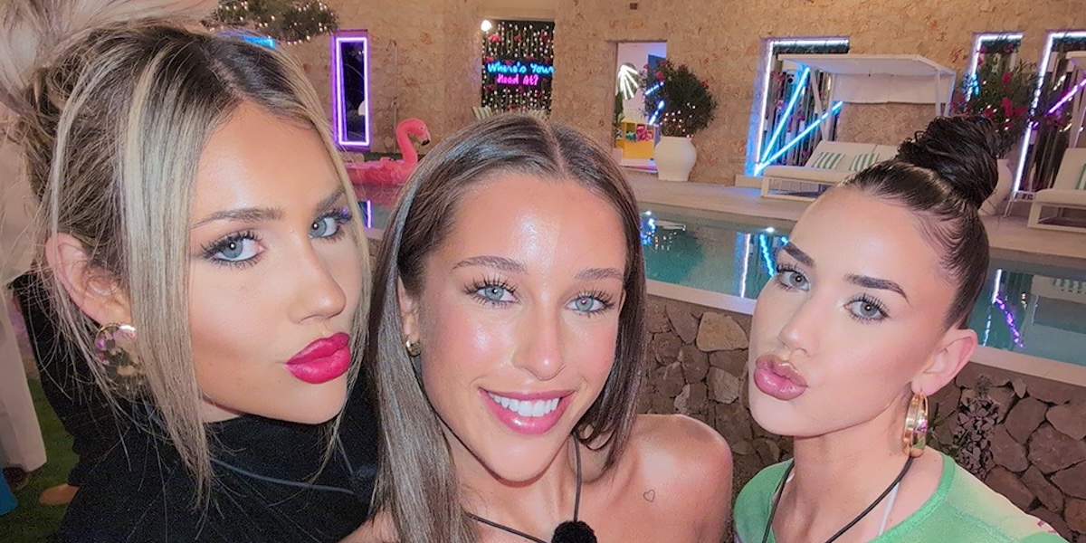 Love Island S Yana Calls Out Lacey For Hooking Up With Kye